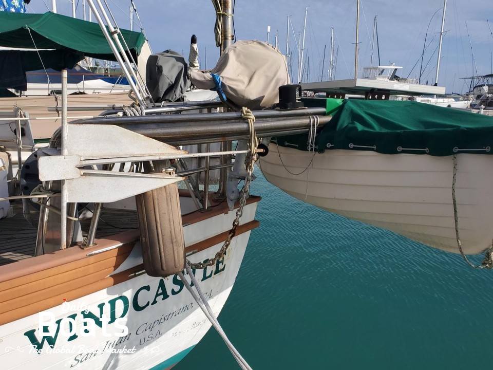 1980 Spindrift 43 for sale. View price, photos and Buy 1980 Spindrift ...