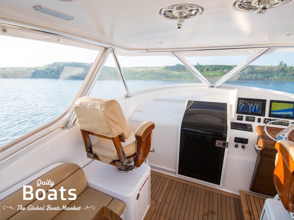 2012 Winter Custom Yachts 38 Express for sale. View price, photos and ...