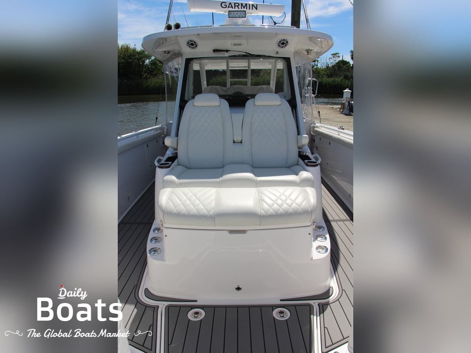 2021 Everglades 395Cc for sale. View price, photos and Buy 2021 ...