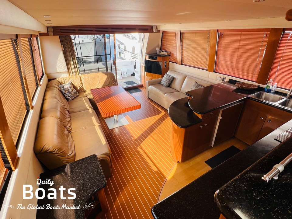 2002 Carver 57 Voyager for sale. View price, photos and Buy 2002 Carver ...