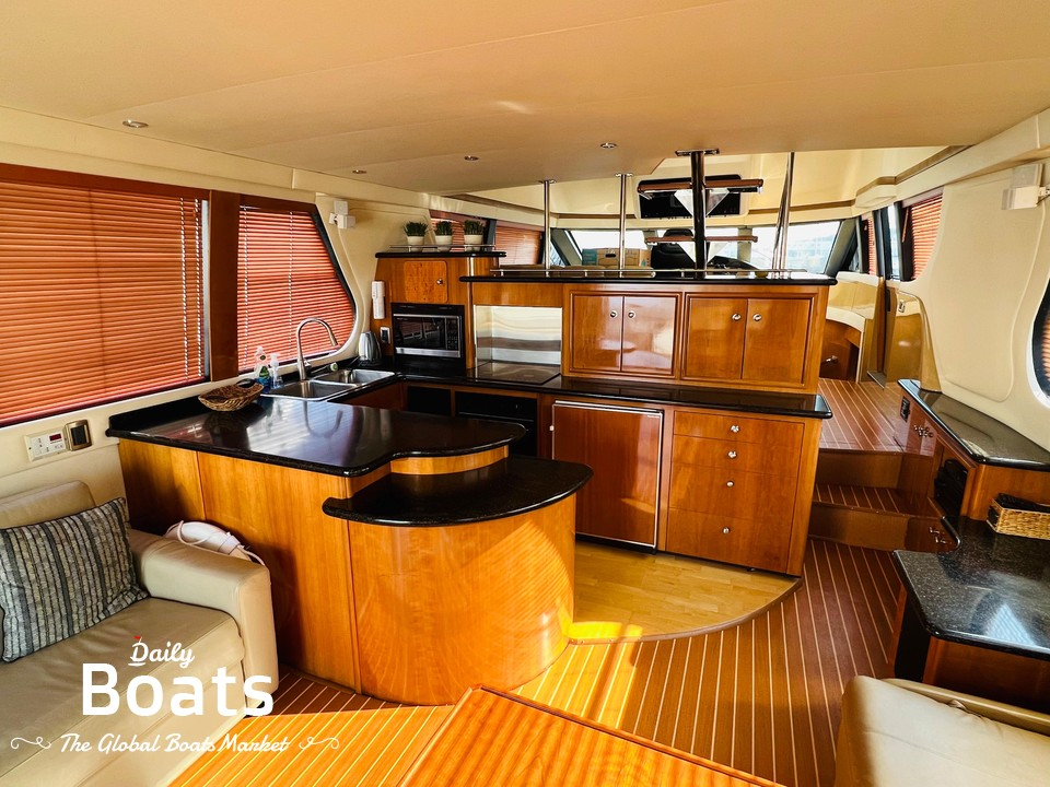 2002 Carver 57 Voyager for sale. View price, photos and Buy 2002 Carver ...