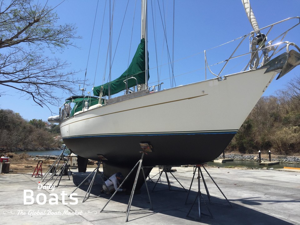 1999 Passport Royal 43 for sale. View price, photos and Buy 1999 ...