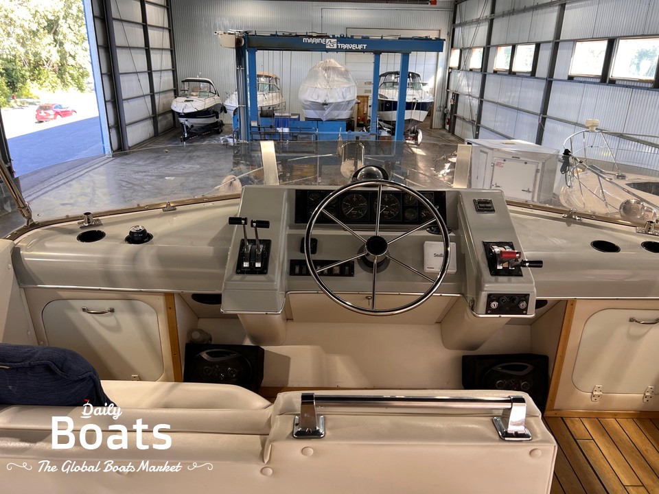 1991 Bayliner 4388 Motoryacht for sale. View price, photos and Buy 1991 ...