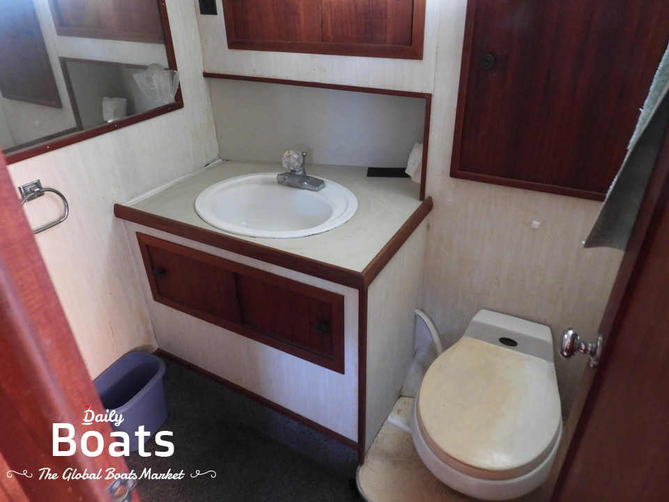 1976 Uniflite 42 Double Cabin Fb for sale. View price, photos and Buy ...