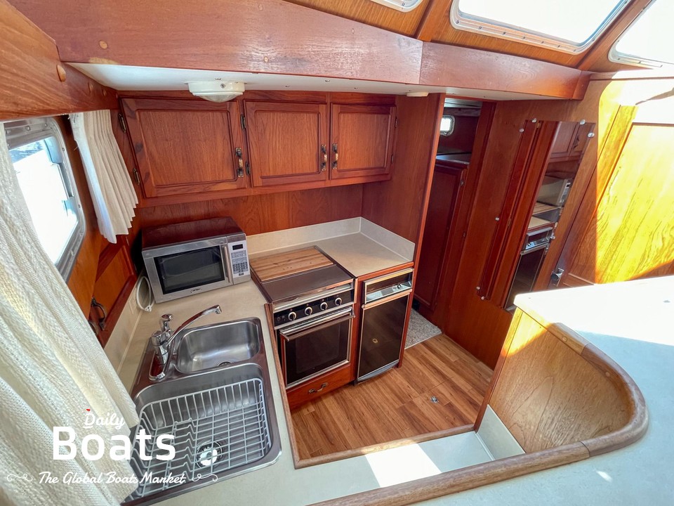 1981 Gulf Commander 42 for sale. View price, photos and Buy 1981 Gulf ...