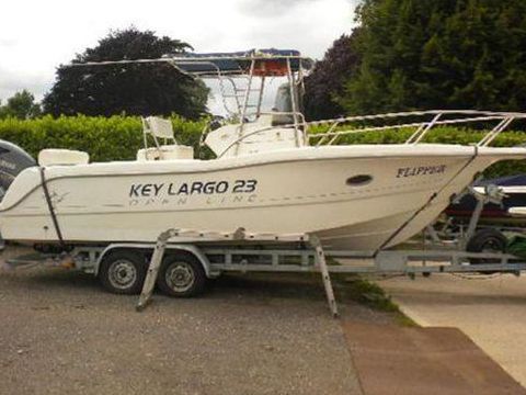 2000 Sessa Key Largo 23 à vendre. Voir le prix, les photos et Acheter ...