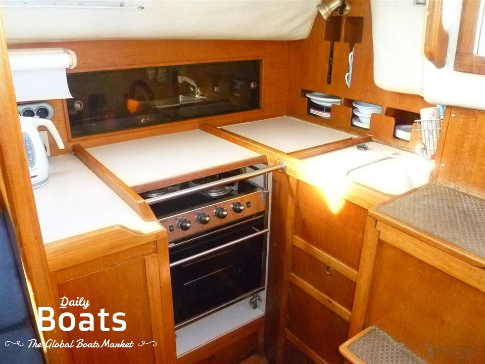 1984 Westerly Fulmar 32 for sale. View price, photos and Buy 1984 ...