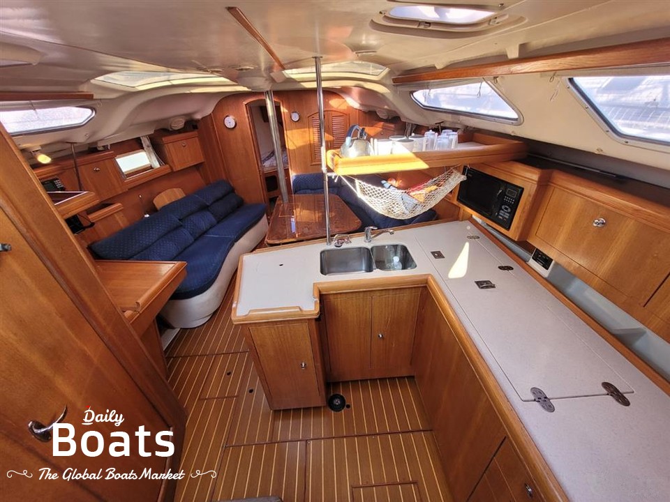 2002 Hunter 386 for sale. View price, photos and Buy 2002 Hunter 386 ...