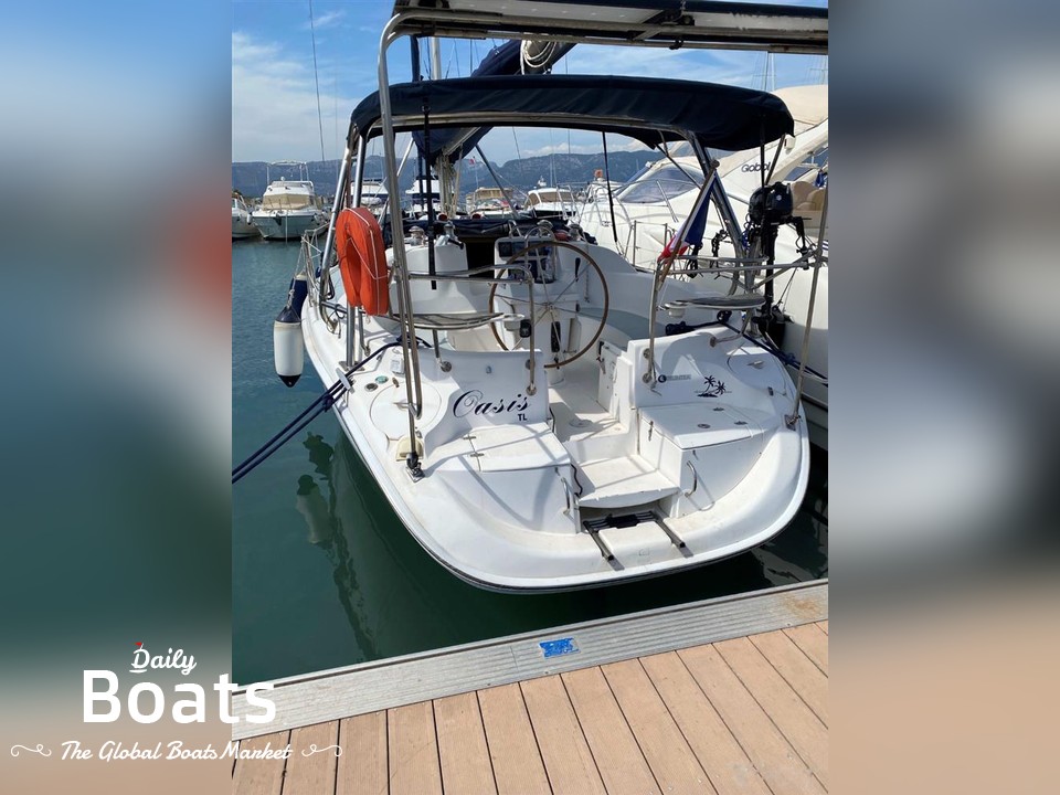 2002 Hunter 386 for sale. View price, photos and Buy 2002 Hunter 386 ...