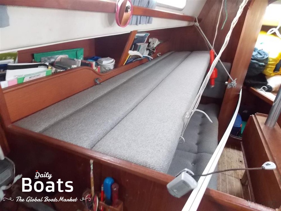 1992 Hunter Channel 32 à vendre. Voir le prix, les photos et Acheter ...