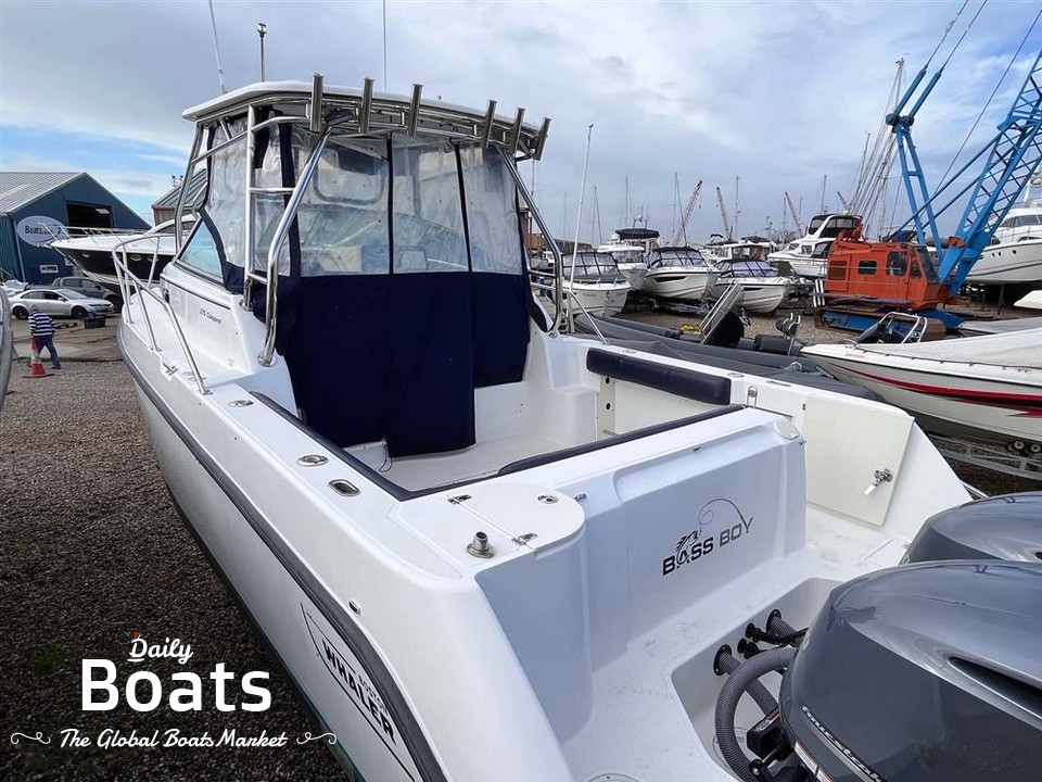 2004 Boston Whaler Boats 285 Conquest for sale. View price, photos and ...