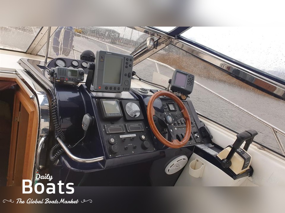 1989 Fairline Targa 33 for sale. View price, photos and Buy 1989 ...