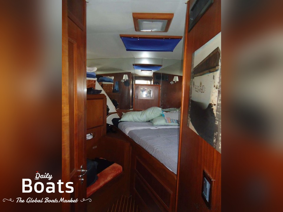 1980 Hatteras Yachts 38 Convertible for sale. View price, photos and ...