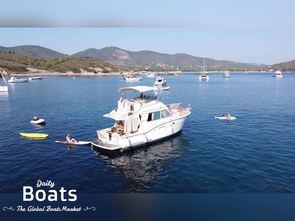 1980 Hatteras Yachts 38 Convertible for sale. View price, photos and ...