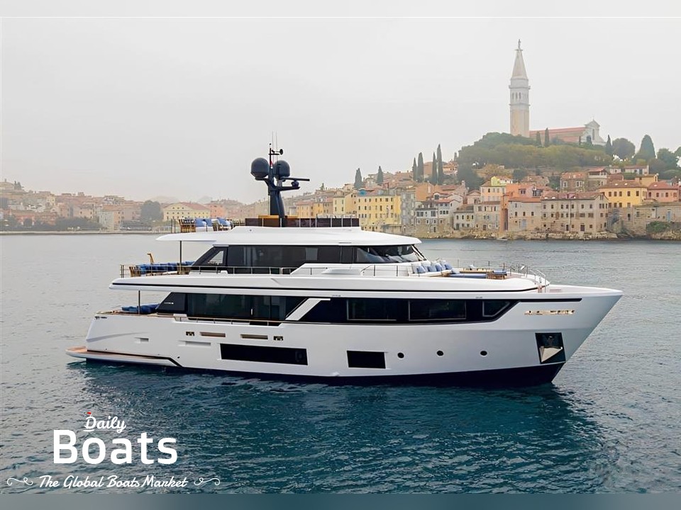 2022 Ferretti Yachts Custom Line 30 Navetta for sale. View price ...