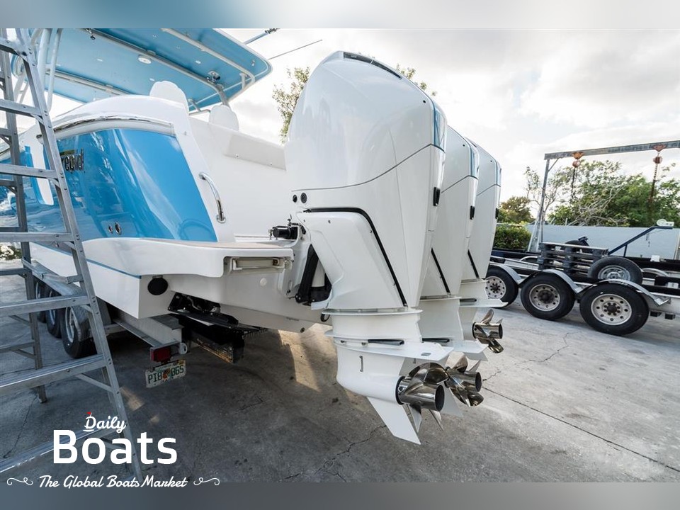 2021 Intrepid Powerboats 409 Valor for sale. View price, photos and Buy ...