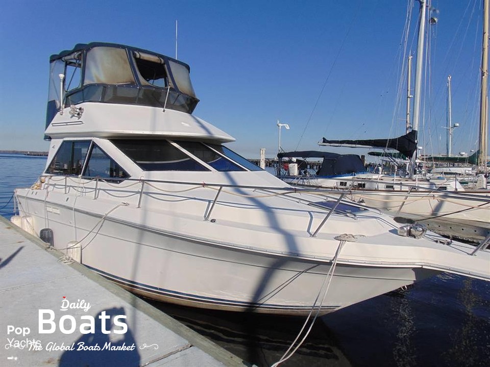 1989 Sea Ray Boats 300 Sedan Bridge for sale. View price, photos and ...