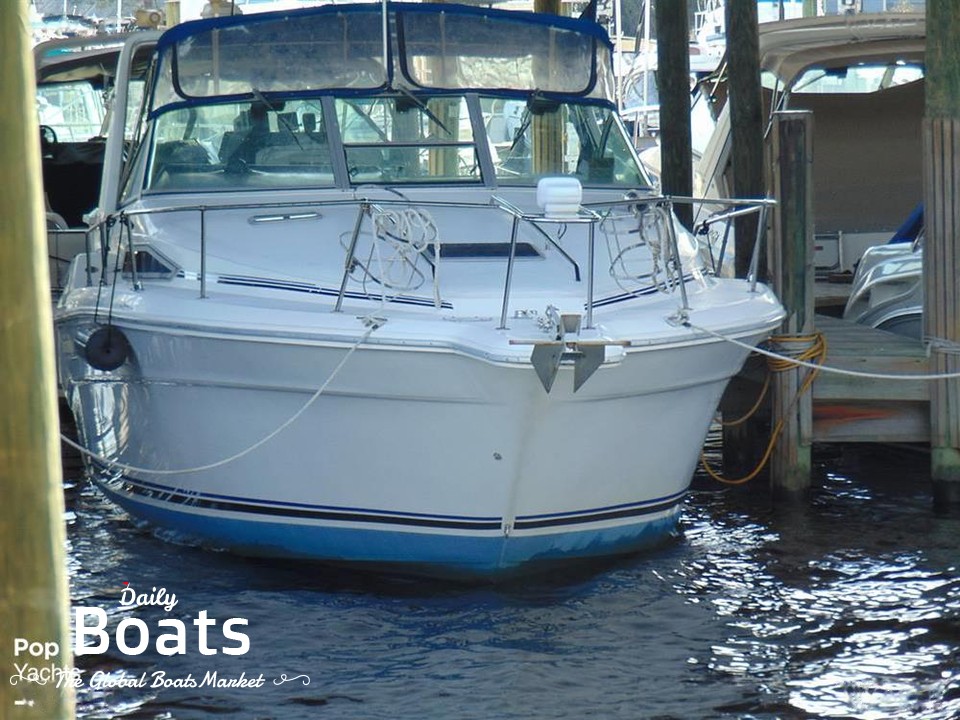 1990 Sea Ray Boats 310 Express Cruiser for sale. View price, photos and ...