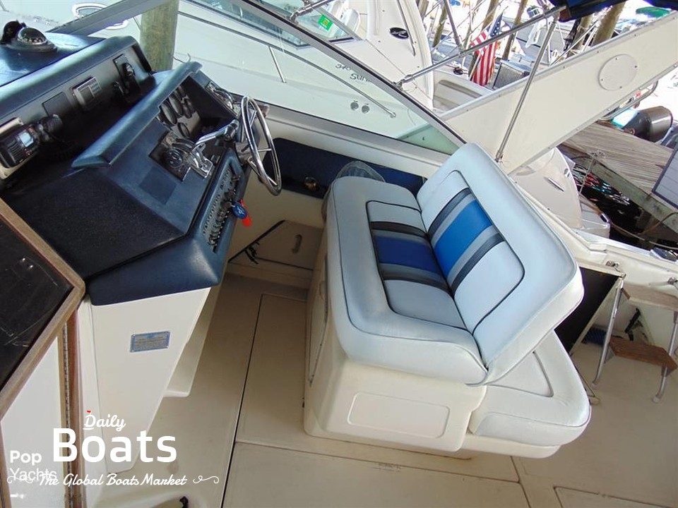 1990 Sea Ray Boats 310 Express Cruiser for sale. View price, photos and ...