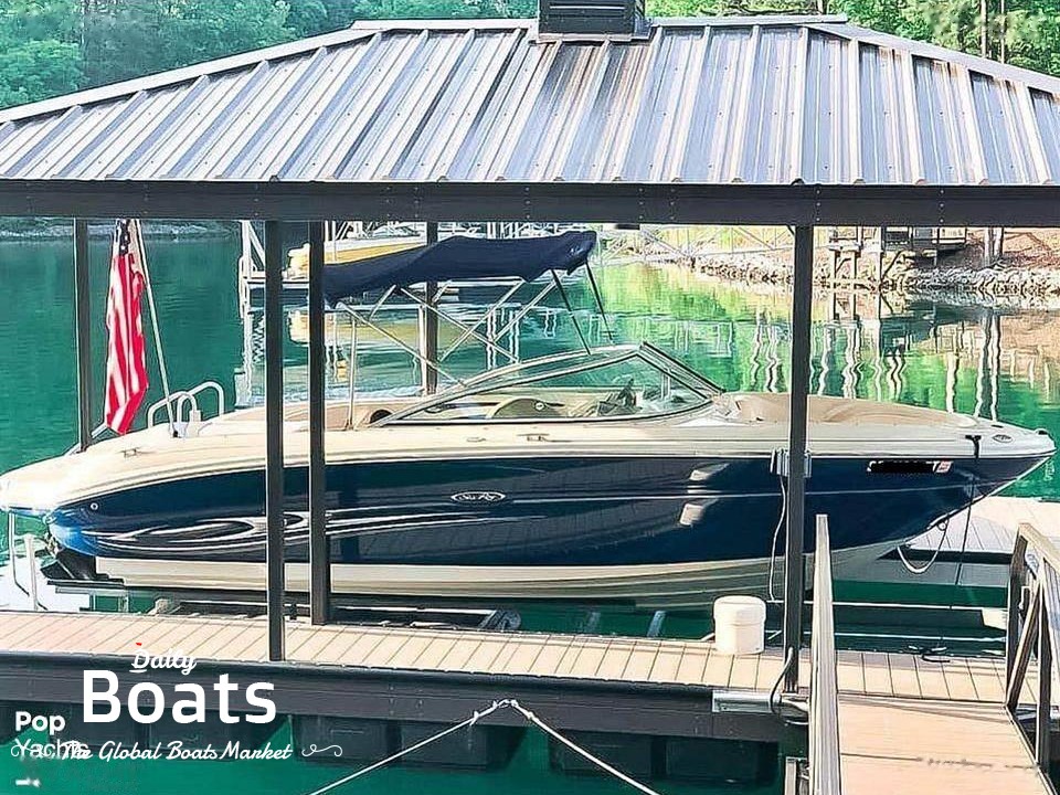 2004 Sea Ray Boats 220 Select for sale. View price, photos and Buy 2004 ...