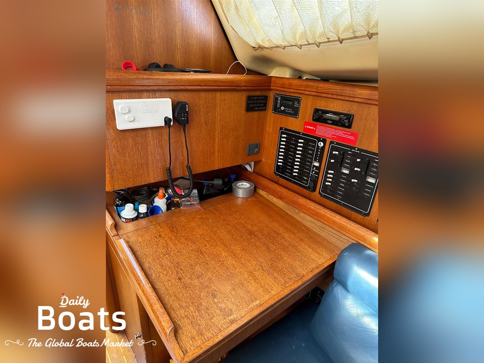 2003 Hunter 356 for sale. View price, photos and Buy 2003 Hunter 356 ...