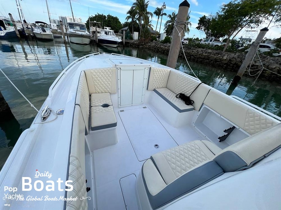 1989 Donzi F-33 for sale. View price, photos and Buy 1989 Donzi F-33 ...