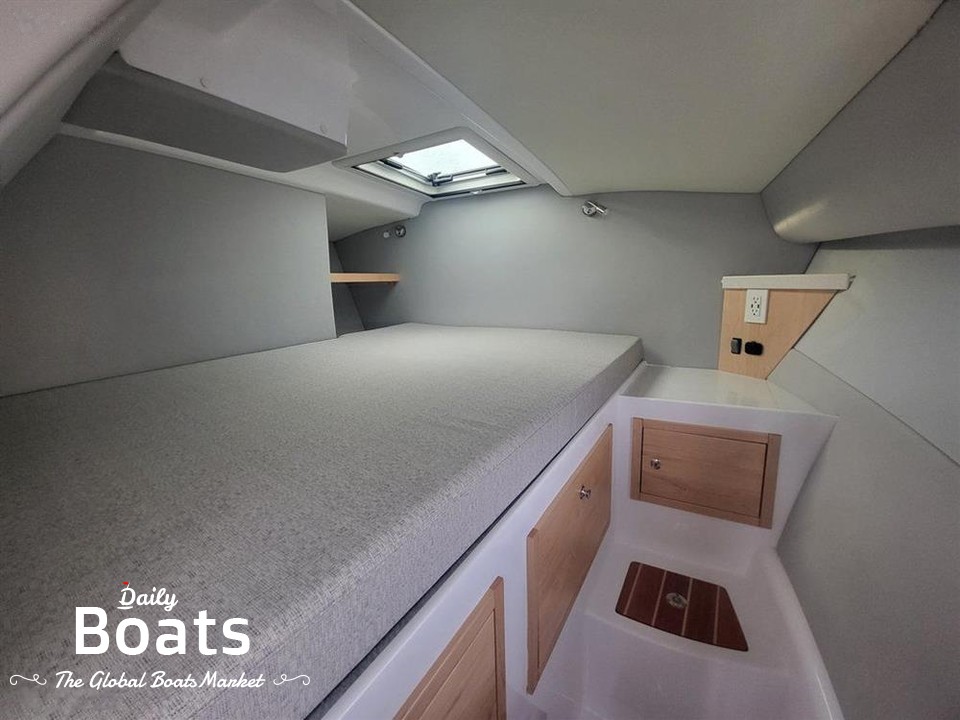 2022 Arrowcat 32 Coupe for sale. View price, photos and Buy 2022 ...