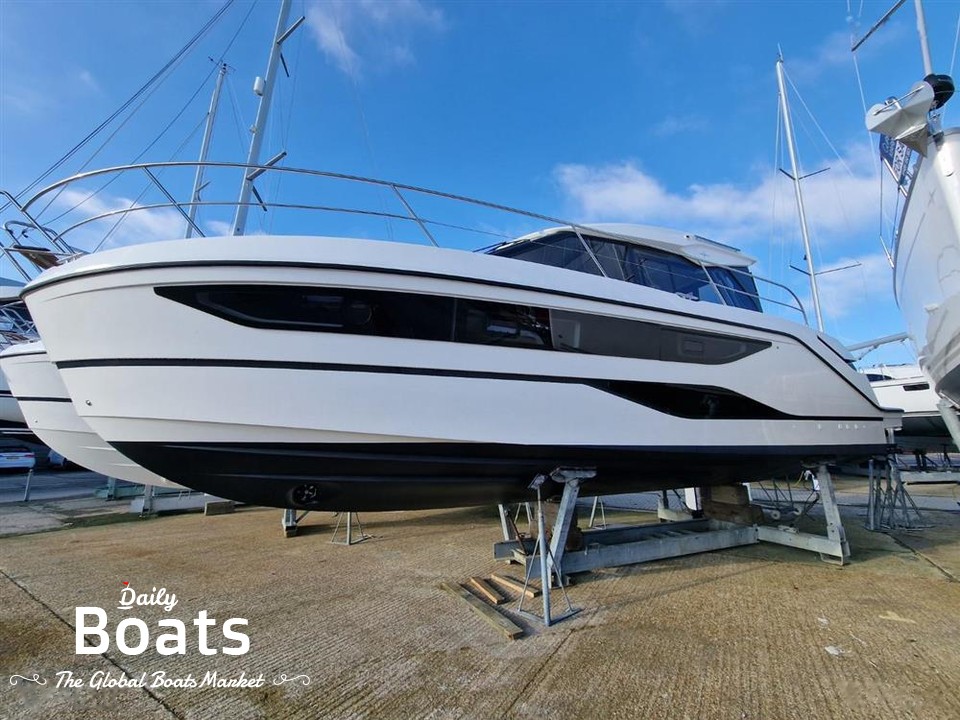 2023 Bavaria Yachts Sr36 for sale. View price, photos and Buy 2023 ...