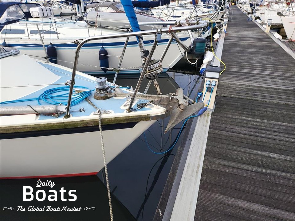 1985 Westerly Merlin 28 for sale. View price, photos and Buy 1985 ...