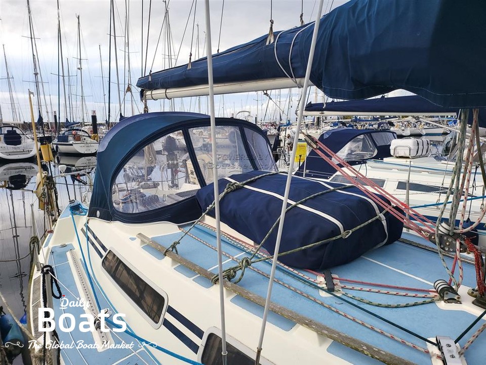 1985 Westerly Merlin 28 for sale. View price, photos and Buy 1985 ...