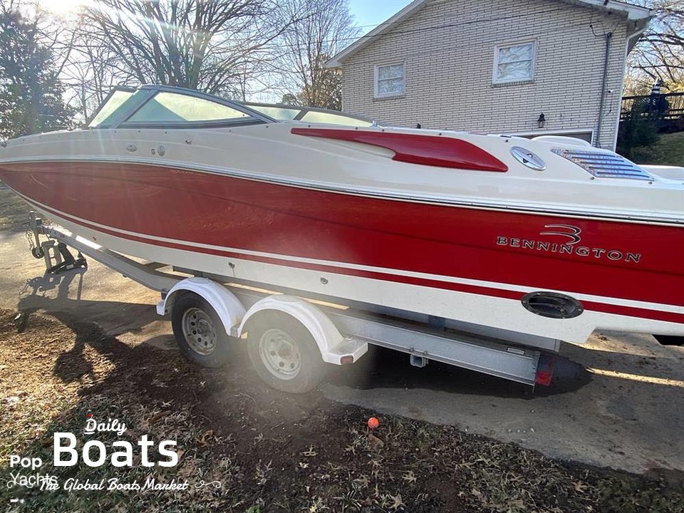 2004 Bennington Marine 2510 Rl for sale. View price, photos and Buy ...