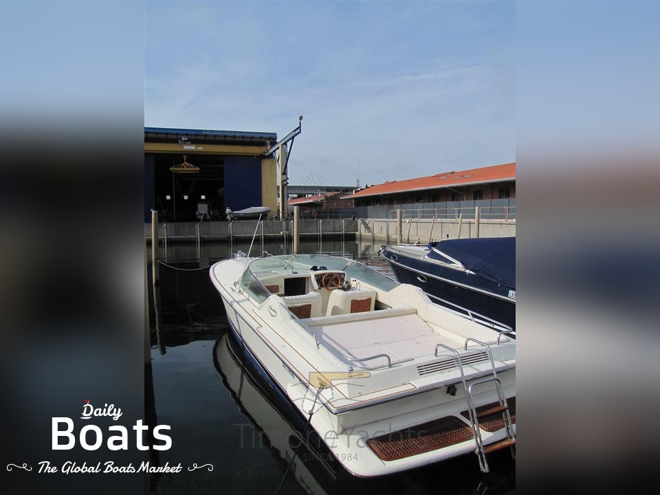 1989 Colombo Boats 29 for sale. View price, photos and Buy 1989 Colombo ...