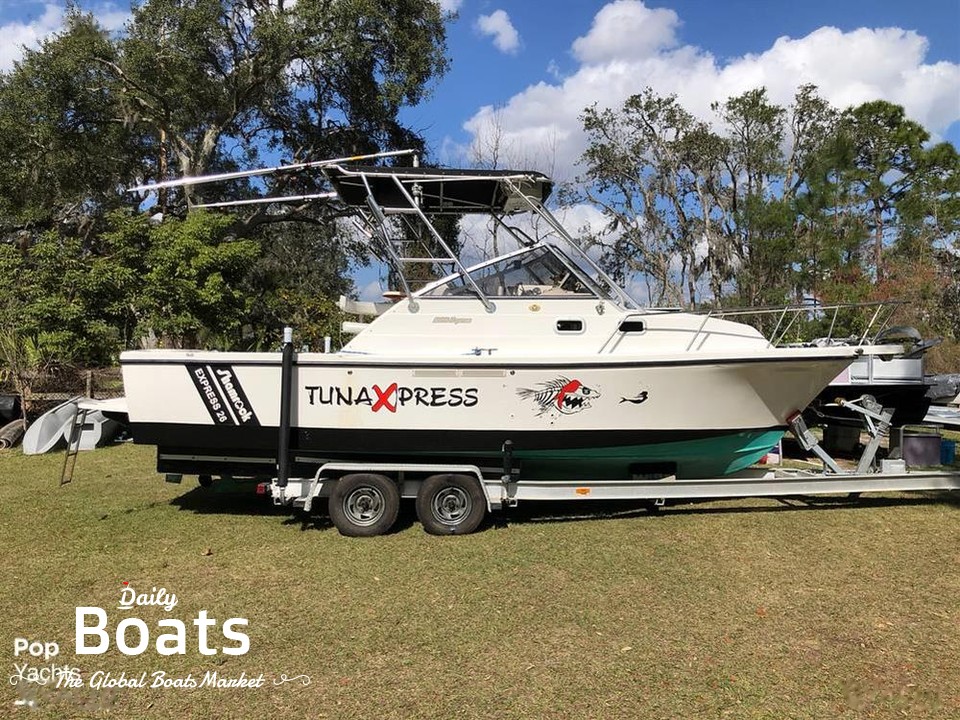 1999 Shamrock 260 Express for sale. View price, photos and Buy 1999 ...