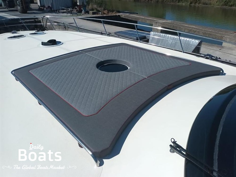 2002 Baia Yachts 63 Azurra for sale. View price, photos and Buy 2002 ...