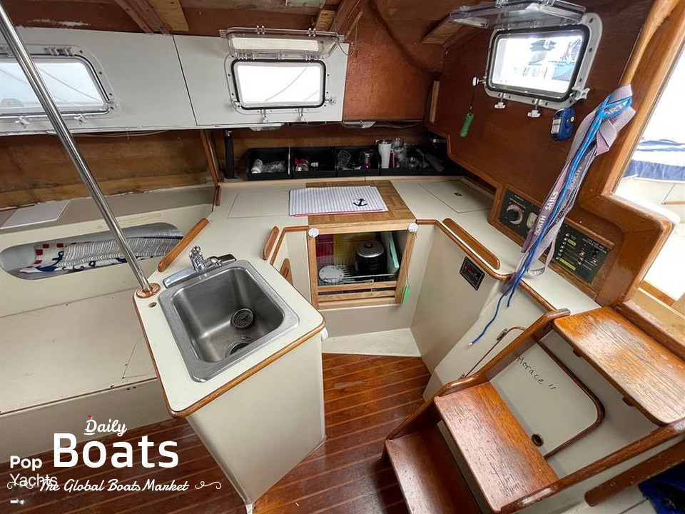 1984 Irwin 34 Citation for sale. View price, photos and Buy 1984 Irwin ...