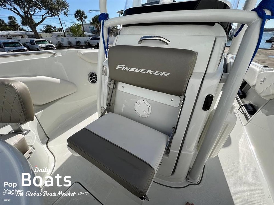 2022 Crownline 220 Finseeker for sale. View price, photos and Buy 2022 ...