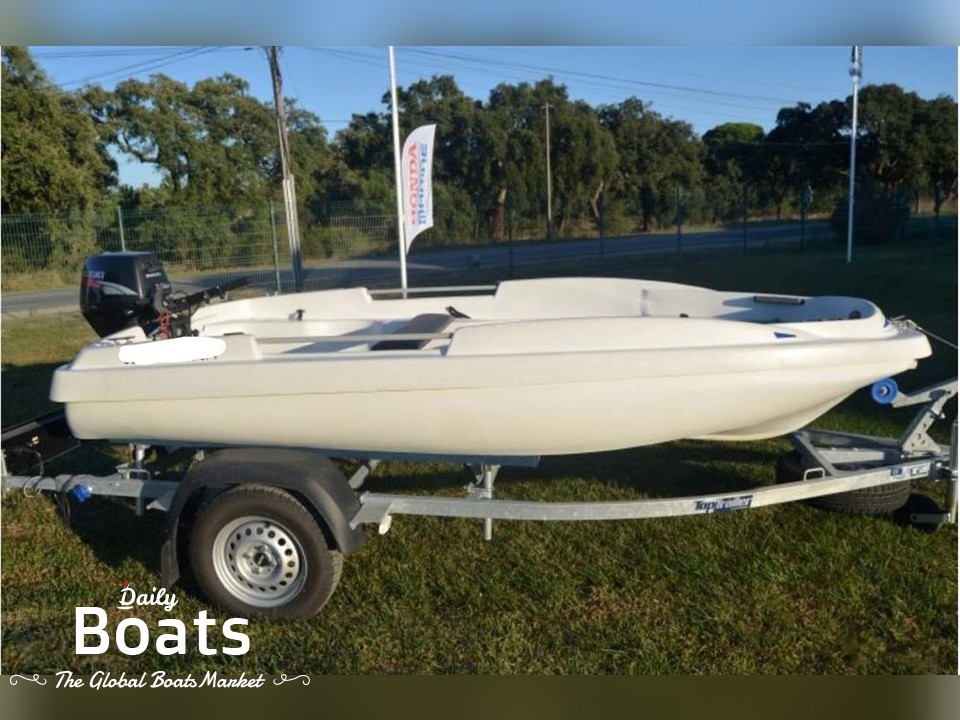 2004 Rigiflex Cap 360 à vendre. Voir le prix, les photos et Acheter ...