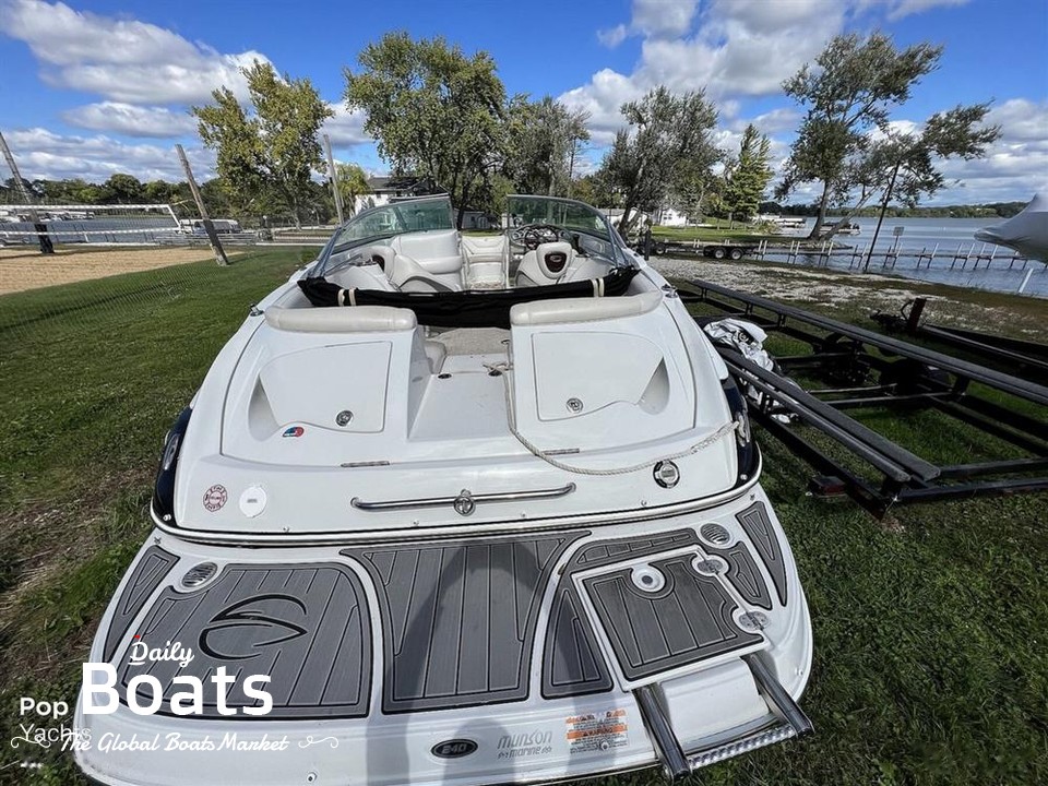 2007 Crownline 240 for sale. View price, photos and Buy 2007 Crownline ...