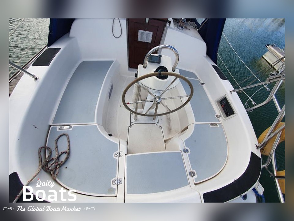 2003 Hunter Legend 306 for sale. View price, photos and Buy 2003 Hunter ...