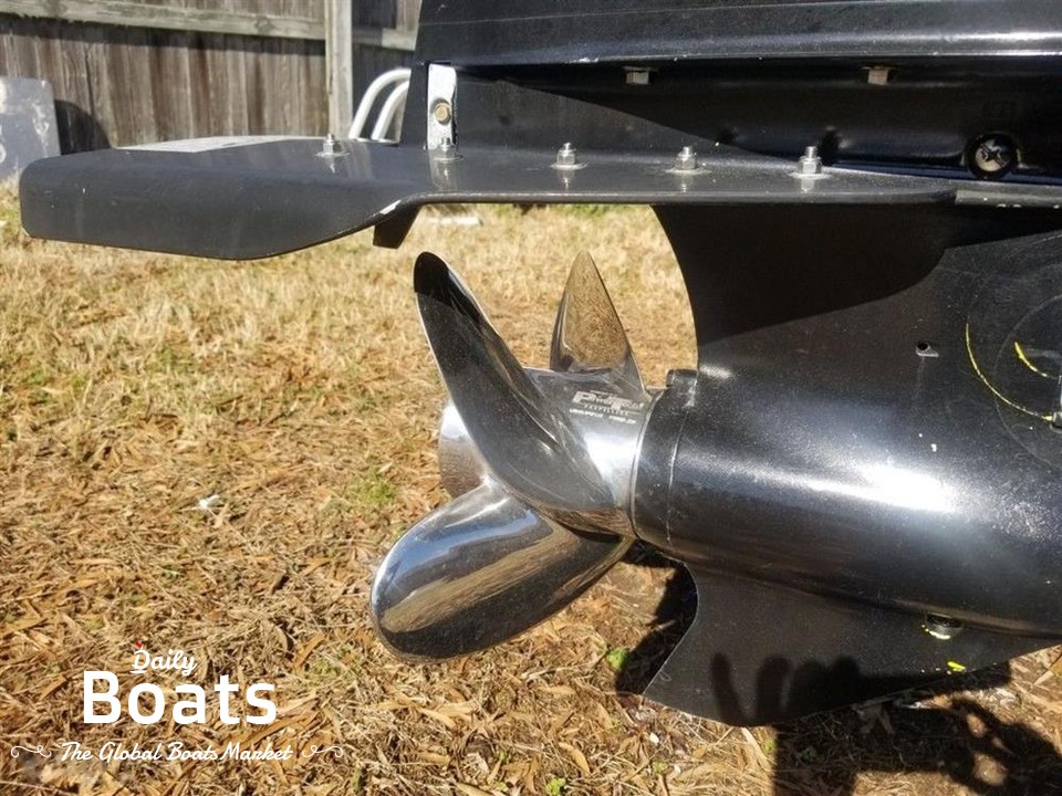 2002 Leader Cat 220 for sale. View price, photos and Buy 2002 Leader ...