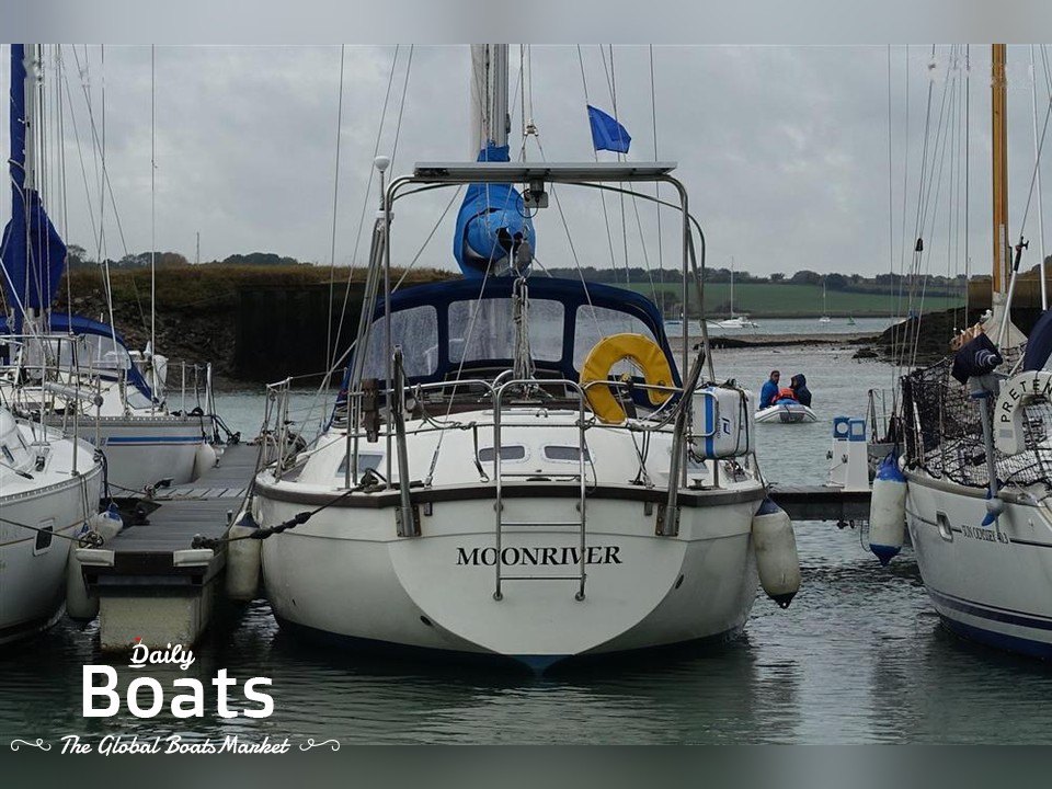 1986 Colvic Craft Countess 33 for sale. View price, photos and Buy 1986 ...