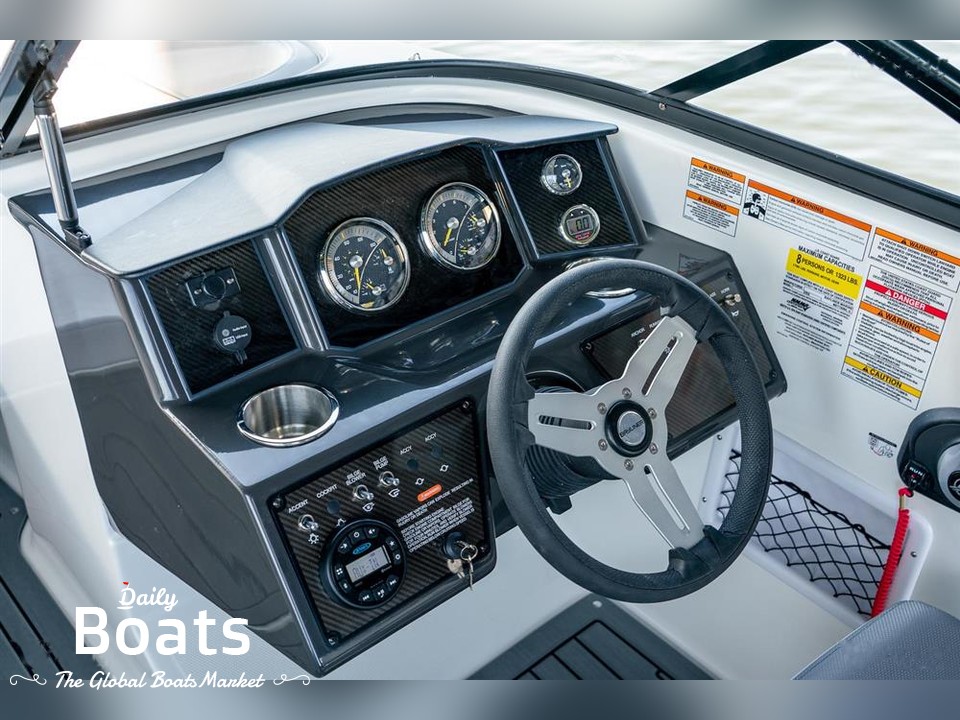 2023 Bayliner Vr5 Bowrider Ib for sale. View price, photos and Buy 2023 ...