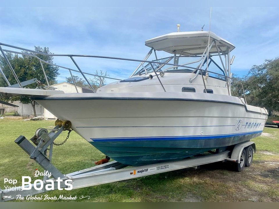 1993 Bayliner Boats 2502 Trophy for sale. View price, photos and Buy ...