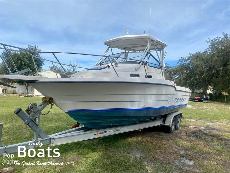 1993 Bayliner Boats 2502 Trophy for sale. View price, photos and Buy ...