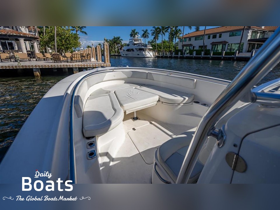 2010 EdgeWater 318 Cc for sale. View price, photos and Buy 2010 ...