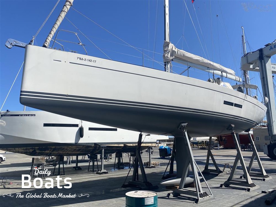 2012 Solaris 44 for sale. View price, photos and Buy 2012 Solaris 44 ...
