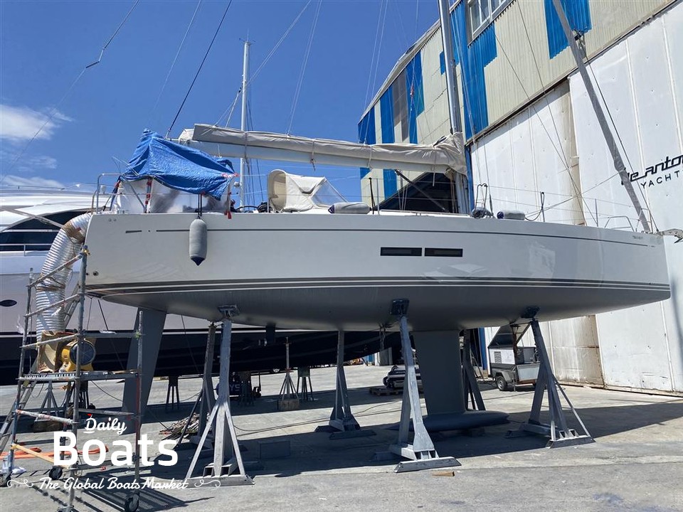 2012 Solaris 44 for sale. View price, photos and Buy 2012 Solaris 44 ...
