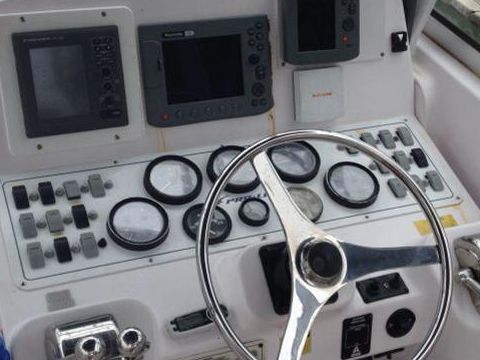 2000 Pro Line 33 Express for sale. View price, photos and Buy 2000 Pro ...