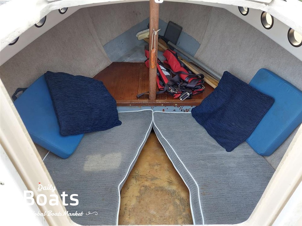 1985 Com-Pac Yachts 16 Xl for sale. View price, photos and Buy 1985 Com ...