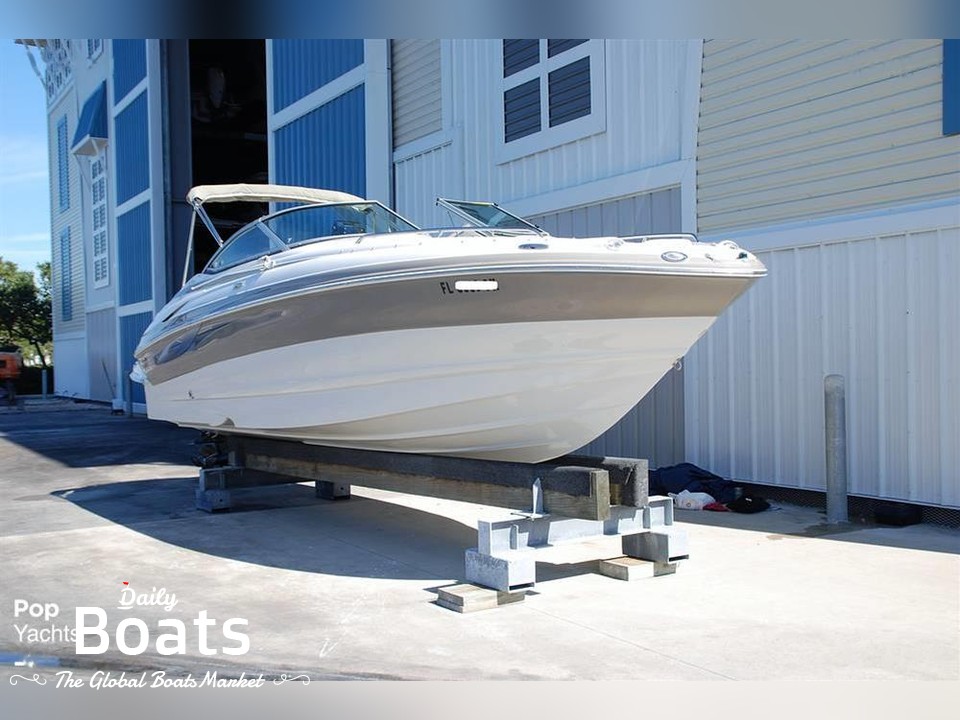 2007 Crownline 260 for sale. View price, photos and Buy 2007 Crownline ...